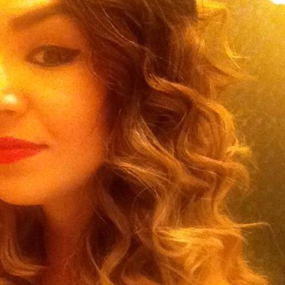 Claudia's Closet (@moncada_clau) | Poshmark